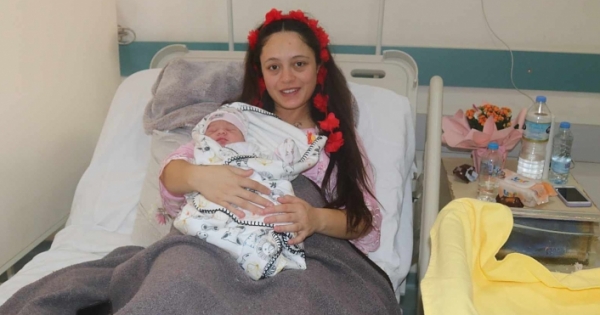 Hoş geldin Lavin Hoş geldin Lavin