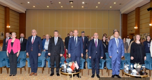 Tarihe ışık tutuyor