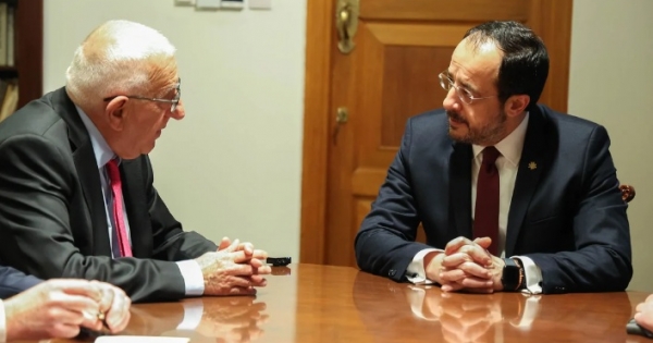 Resmi davet aldı
